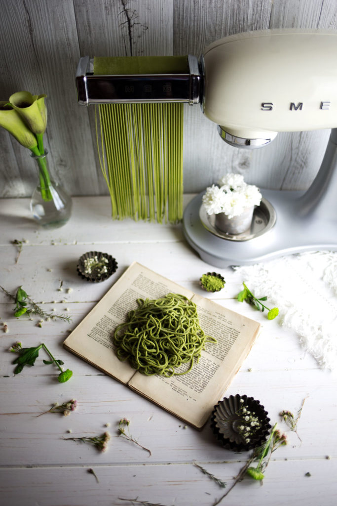 Homemade Matcha Pasta with Spinach, Lemons and Zucchini